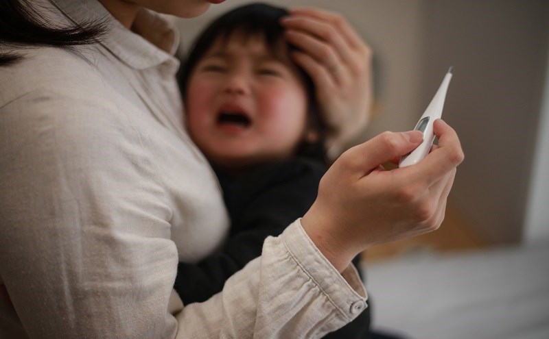 Ask the Expert-Management of the Well-Appearing Febrile Young Infant ...